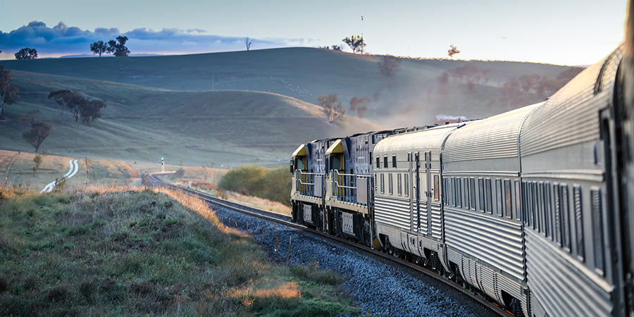 Australia’s Indian Pacific Sydney – Perth | Vacations by Rail
