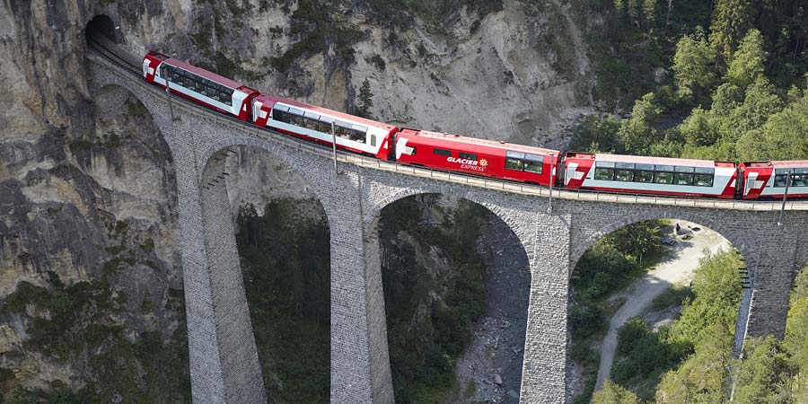First Class Mountaintops of Switzerland | Scenic Railways Tour in Swiss ...